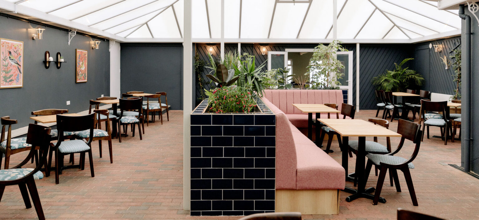 Isle of Wight Pearl - Room Hire: The Conservatory